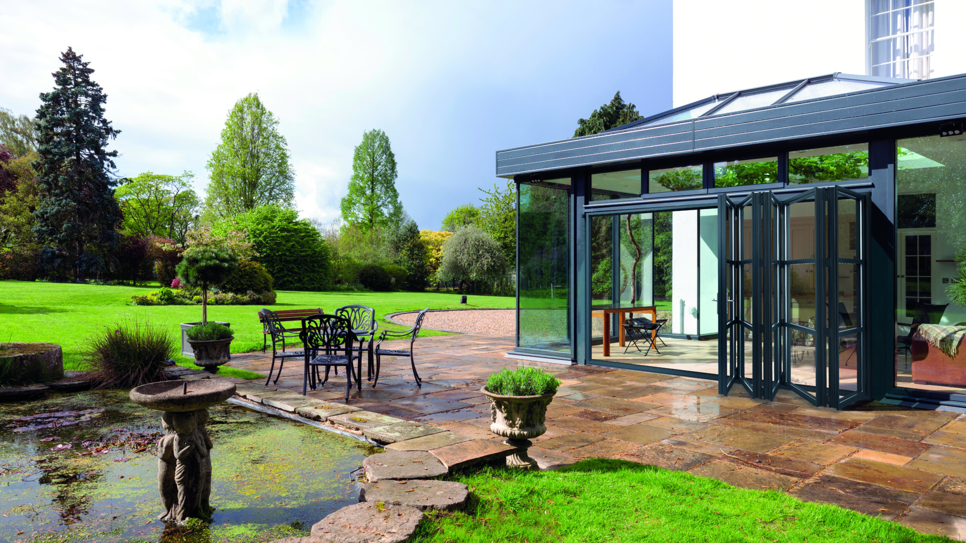 Hadleigh glass double glazed aluminium in Suffolk and Essex